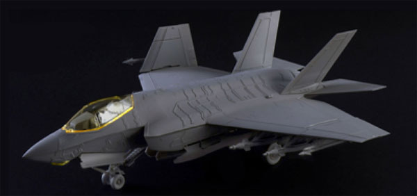 1/72 アメリカ海軍 F-35C ライトニングII プラモデル-amiami.jp-あみあみオンライン本店-