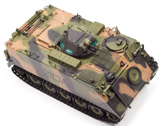 1/35 オーストラリア陸軍 M113A1 LRV 軽偵察車両 近代化改修型 プラモデル-amiami.jp-あみあみオンライン本店-